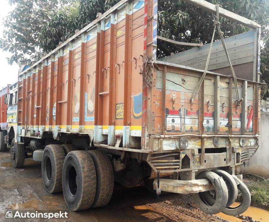 Autoinspekt Vehicle Inspection Report - 2014 TATA LPT 2518 TC 48 MHCV