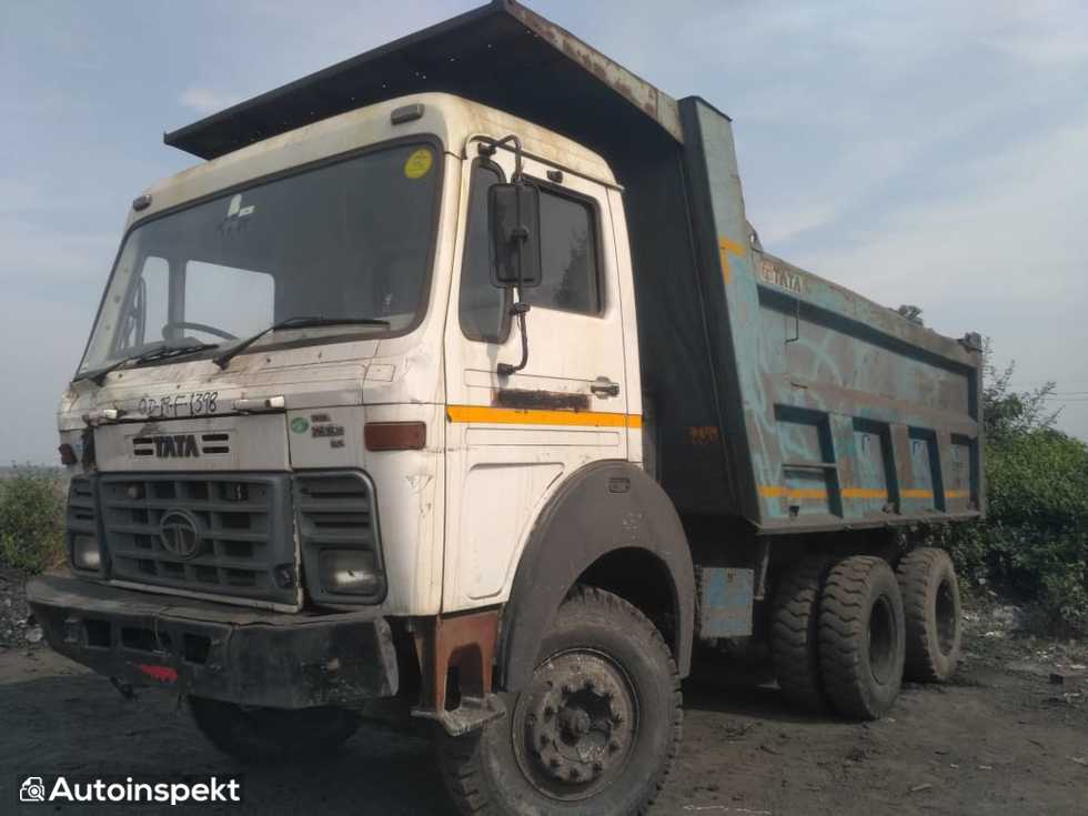 Autoinspekt Vehicle Inspection Report - 2015 TATA LPK 2518 TC MHCV