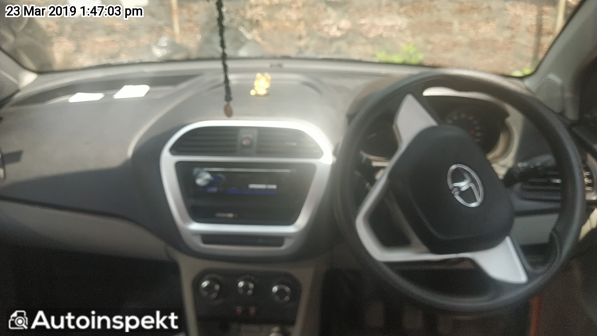 Autoinspekt Vehicle Inspection Report- 2016 TATA TIAGO XM PETROL
