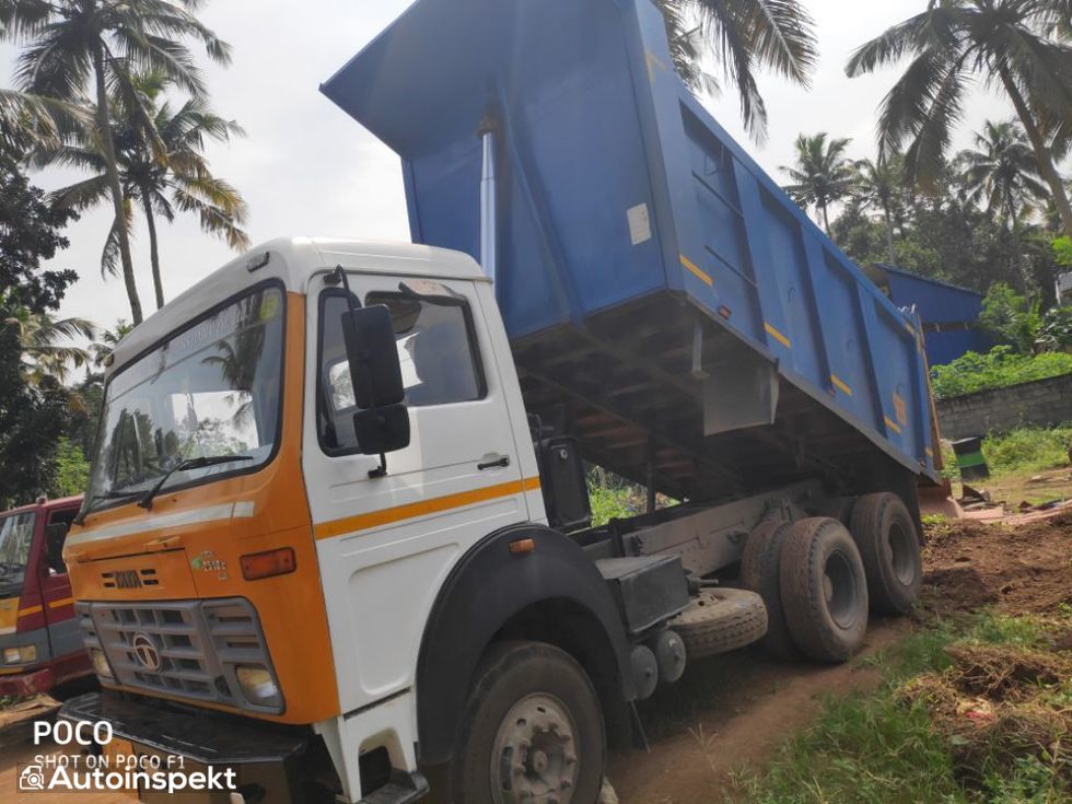 Autoinspekt Vehicle Inspection Report - 2015 TATA LPK 2518 HD-6S