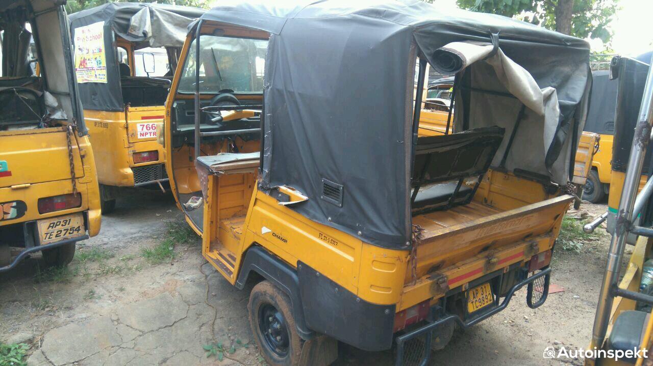 Autoinspekt Vehicle Inspection Report - 2014 MAHINDRA ALFA PASSENGER BS3